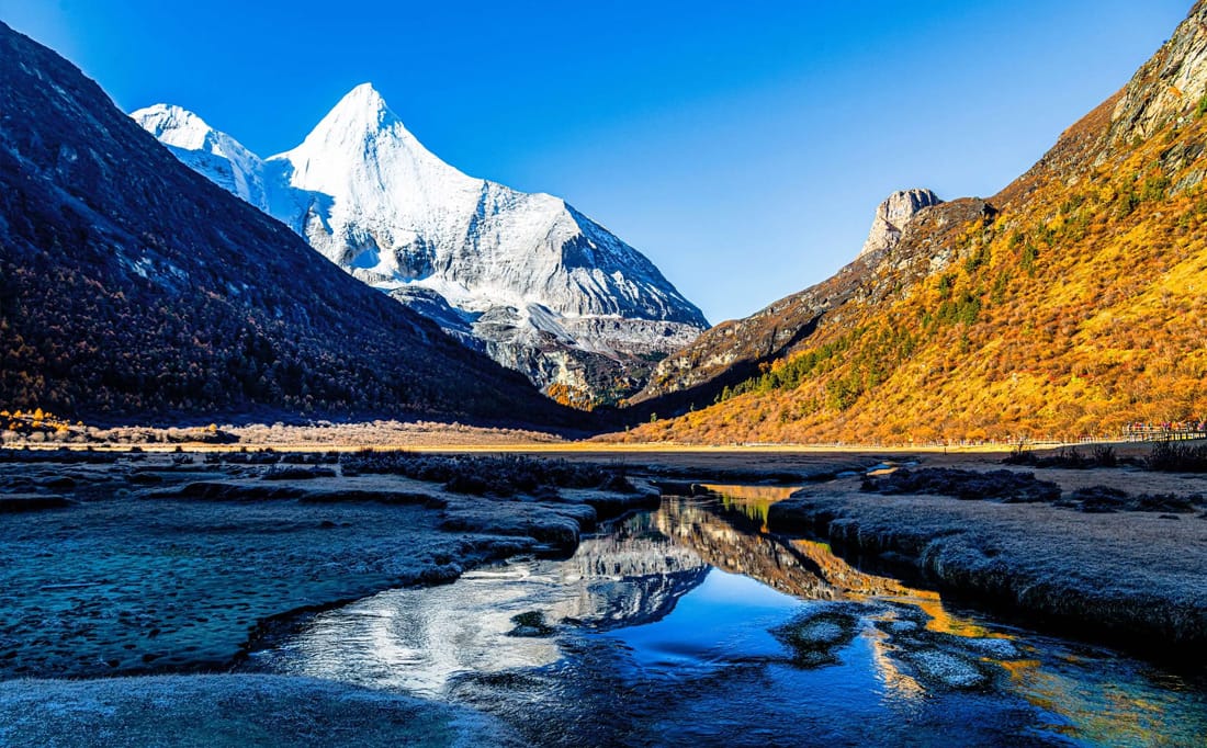 Western Sichuan Route：Chengdu – Daocheng Yading Five Days Tour - CT-BY